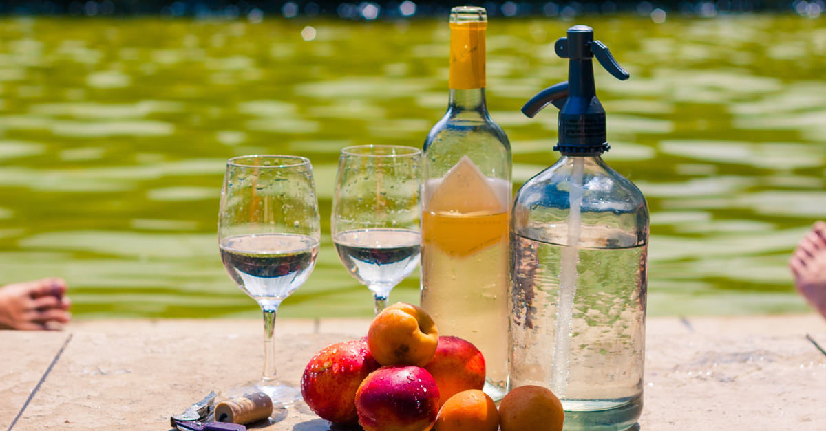 The Guide To Making The Perfect Wine Spritzer | VinePair