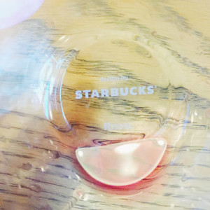 Starbucks Is About To Unleash 3,000 Wine Bars On America. We Tried One ...