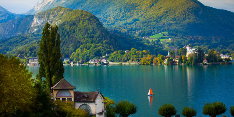 Your 24-Hour Guide to the Pearl of the Alps: Annecy, France | VinePair