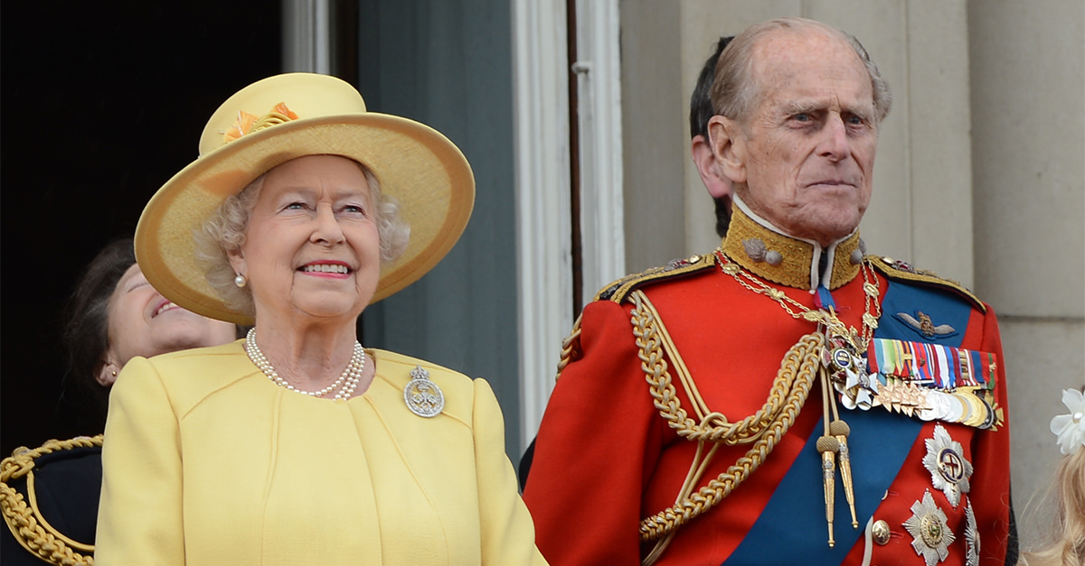 The Queen of England is a Binge Drinker by Her Own Government's ...