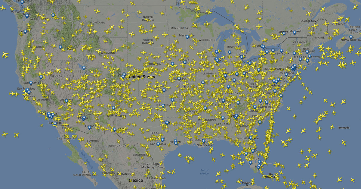 Here's how Many People are Flying Over the U.S. at any moment | VinePair