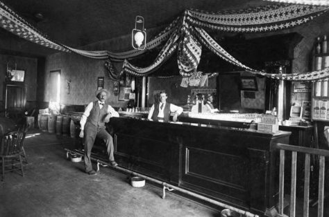 Five-Cent Beers and Hard-Drinking Horses: 15 Saloon Photos Reveal the ...