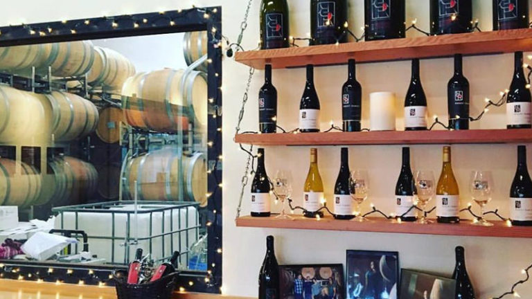 The Up-To-Date Guide to Seattle’s Urban Winery Scene for 2018 | VinePair