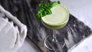 The Differences Between Green and Yellow Chartreuse, and How to Use ...