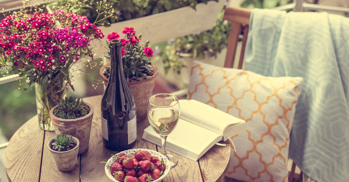 Do It for the 'Gram: Four Ways to Take Better Wine Snaps | VinePair