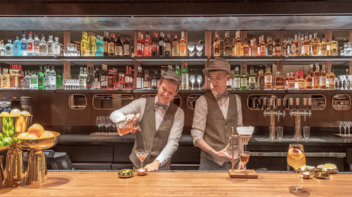 Starbucks Opens First-Ever Cocktail Bar and Roastery in NYC | VinePair