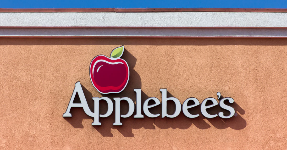 Applebee’s Is Bringing Back $1 Strawberry Margaritas This April | VinePair