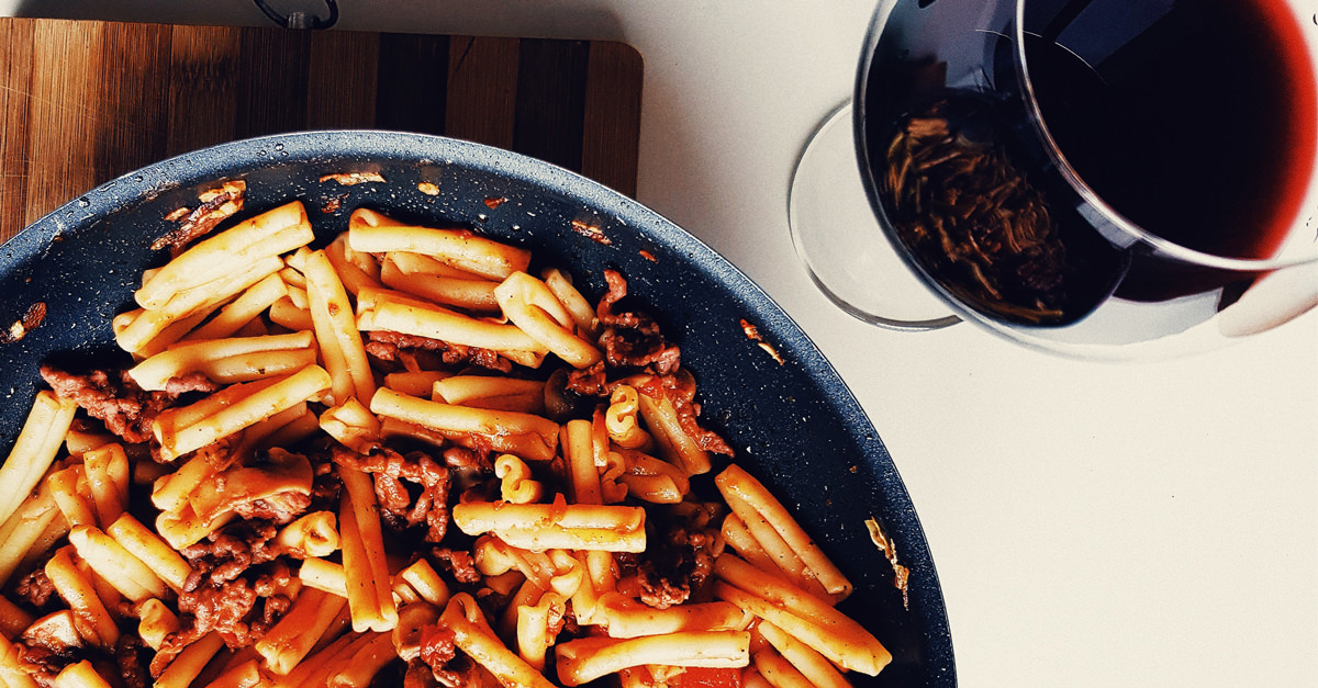 Five Quintessential Red Wine and Food Pairings, and Why They Work ...