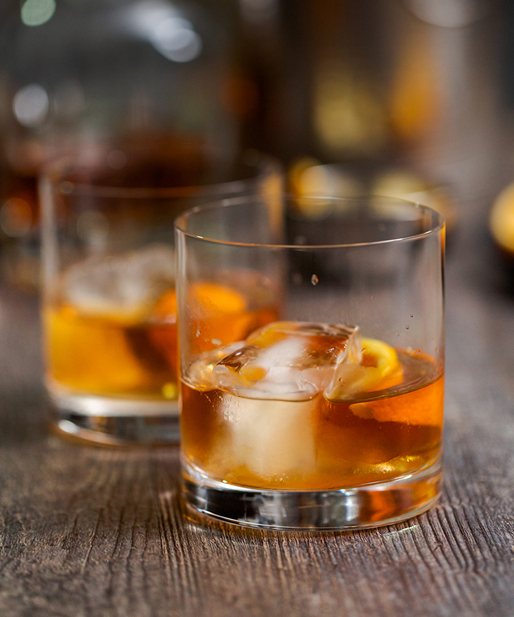 15 of the Best Cask-Strength Bourbons For 2021 | VinePair