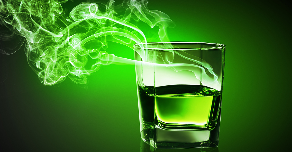 5 of the Biggest Absinthe Myths, Debunked | VinePair