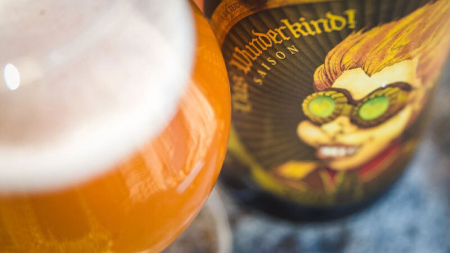 How to Revive Your Favorite Brewery’s Yeast Using Bottle Dregs | VinePair