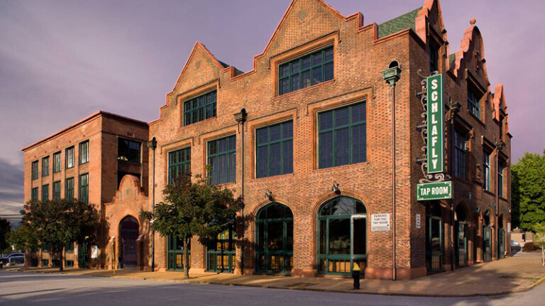 How the St. Louis Craft Beer Scene Flourished in the Shadow of Anheuser ...