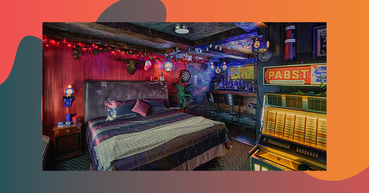 Pabst Blue Ribbon Just Opened an 80's-Themed Motel | VinePair