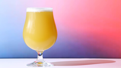 What's the Difference Between a Hazy IPA and New England IPA? | VinePair
