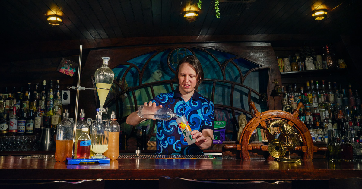 Mastering Extracts and Essences With Sunken Harbor Club’s Garret ...