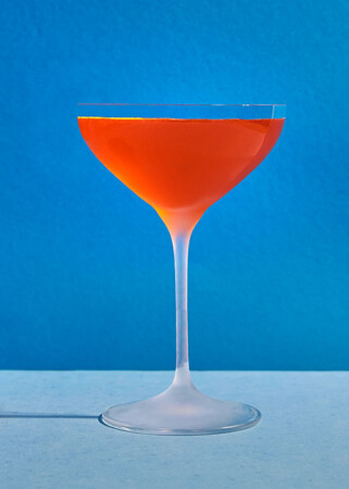 10 of the Best Cocktails That Don’t Need a Garnish | VinePair