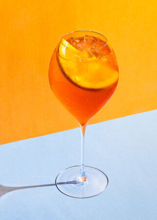 The 8 Best Sparkling Water Cocktails for Bubble Fanatics | VinePair