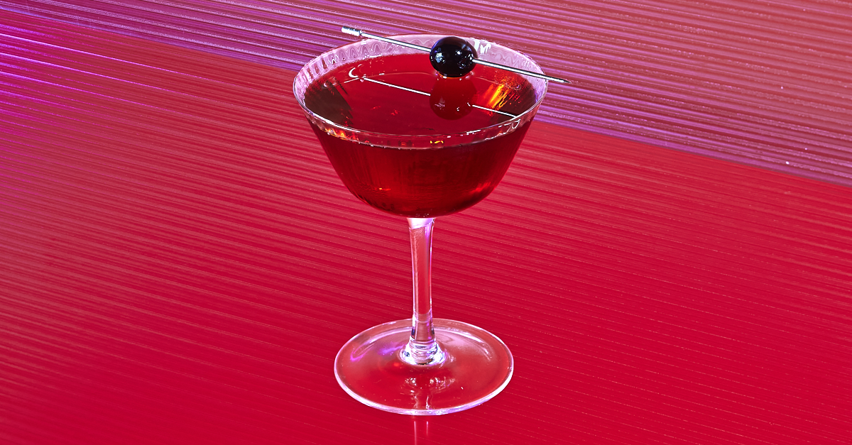 The Red Hook | VinePair