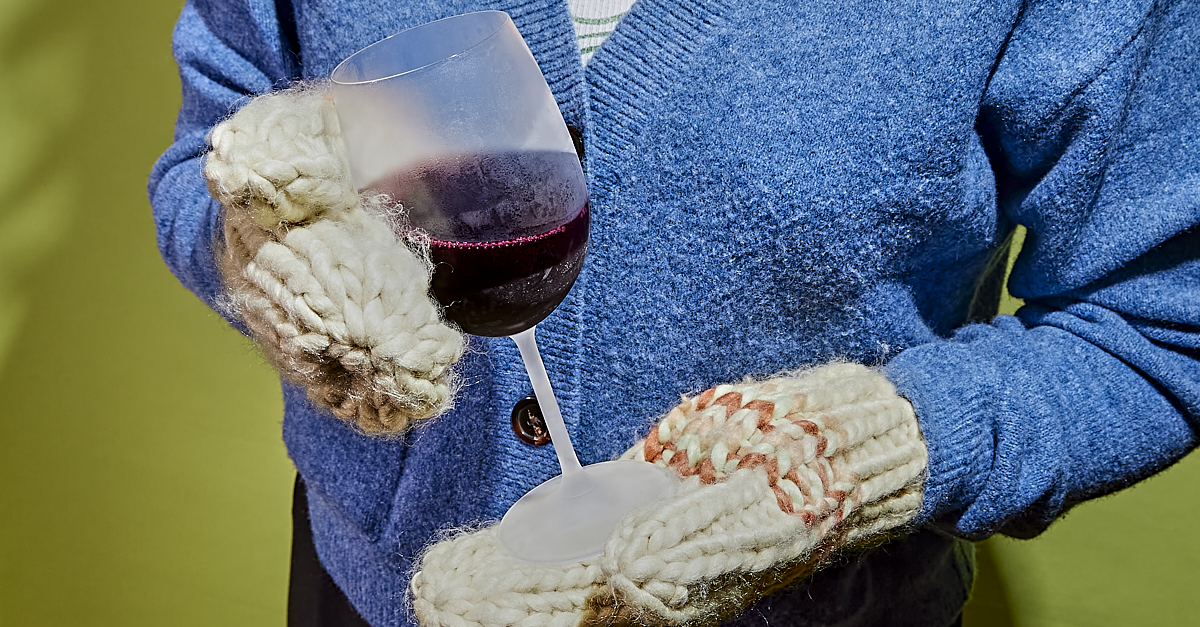 The Best Way to Warm Your Glass of Wine When It’s Too Cold | VinePair