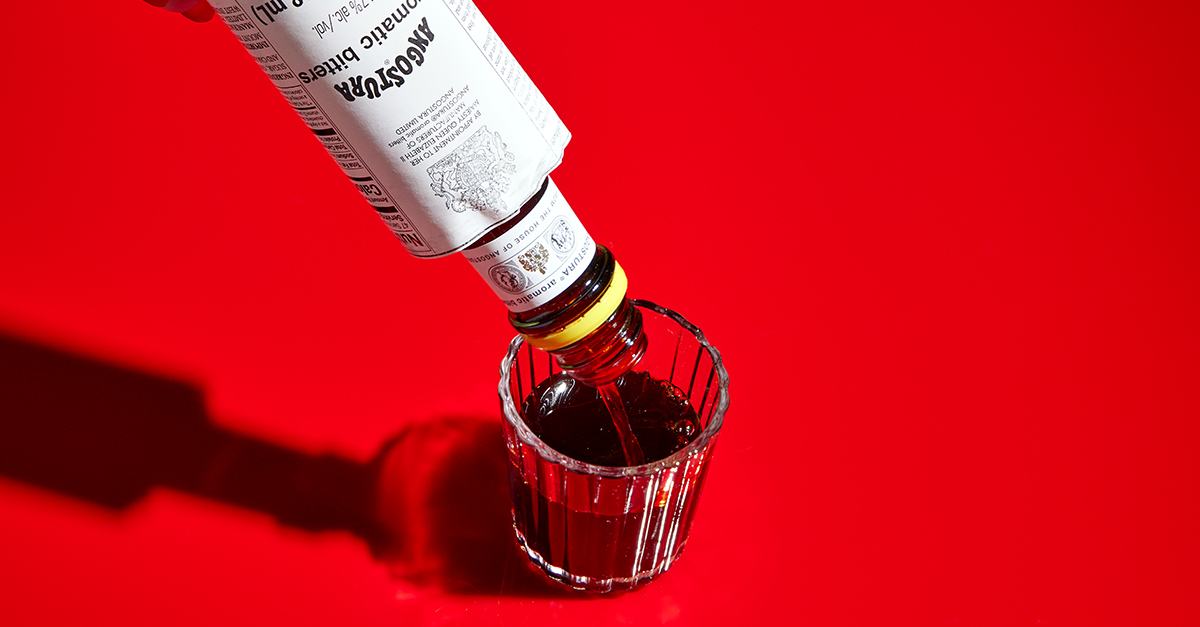 A Guaranteed (if Weird) Way to Get a Free Shot at a Bar Every Time ...