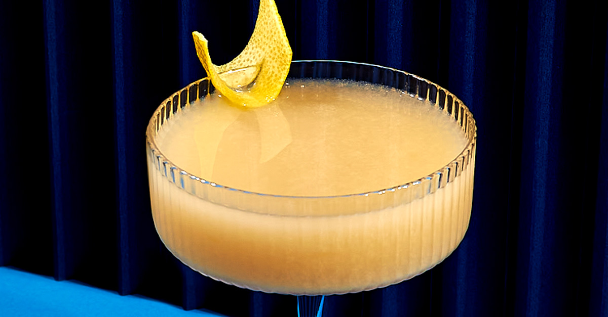 The Cocktail College Podcast: The Cameron's Kick | VinePair