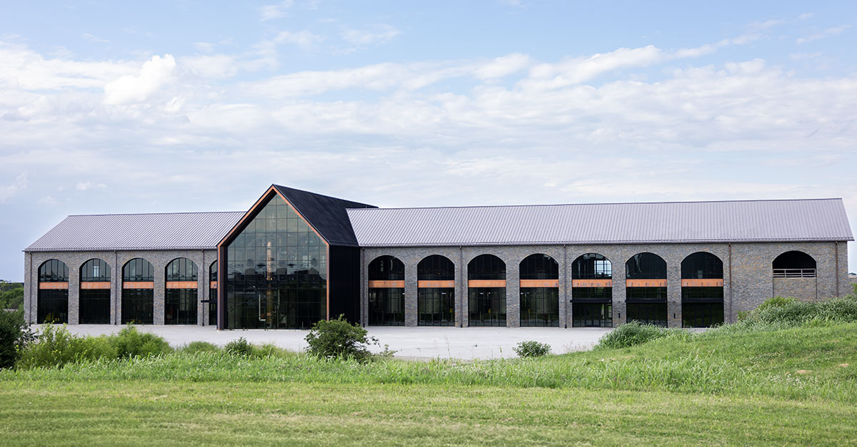 Willett Distillery Barrels First Whiskey at New Kentucky Facility ...